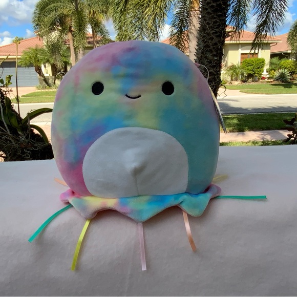Squishmallows | Toys | 8 Nwt Janet The Rainbow Jellyfish Squishmallow ...